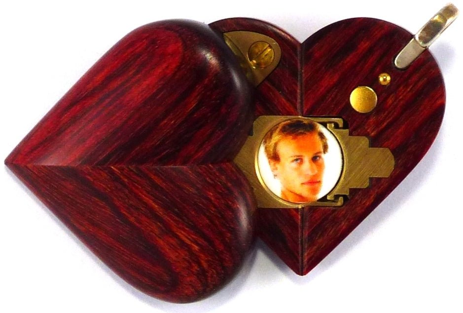 Illusionist Locket Unique Magical Wood Lockets By Illusion Lockets ...